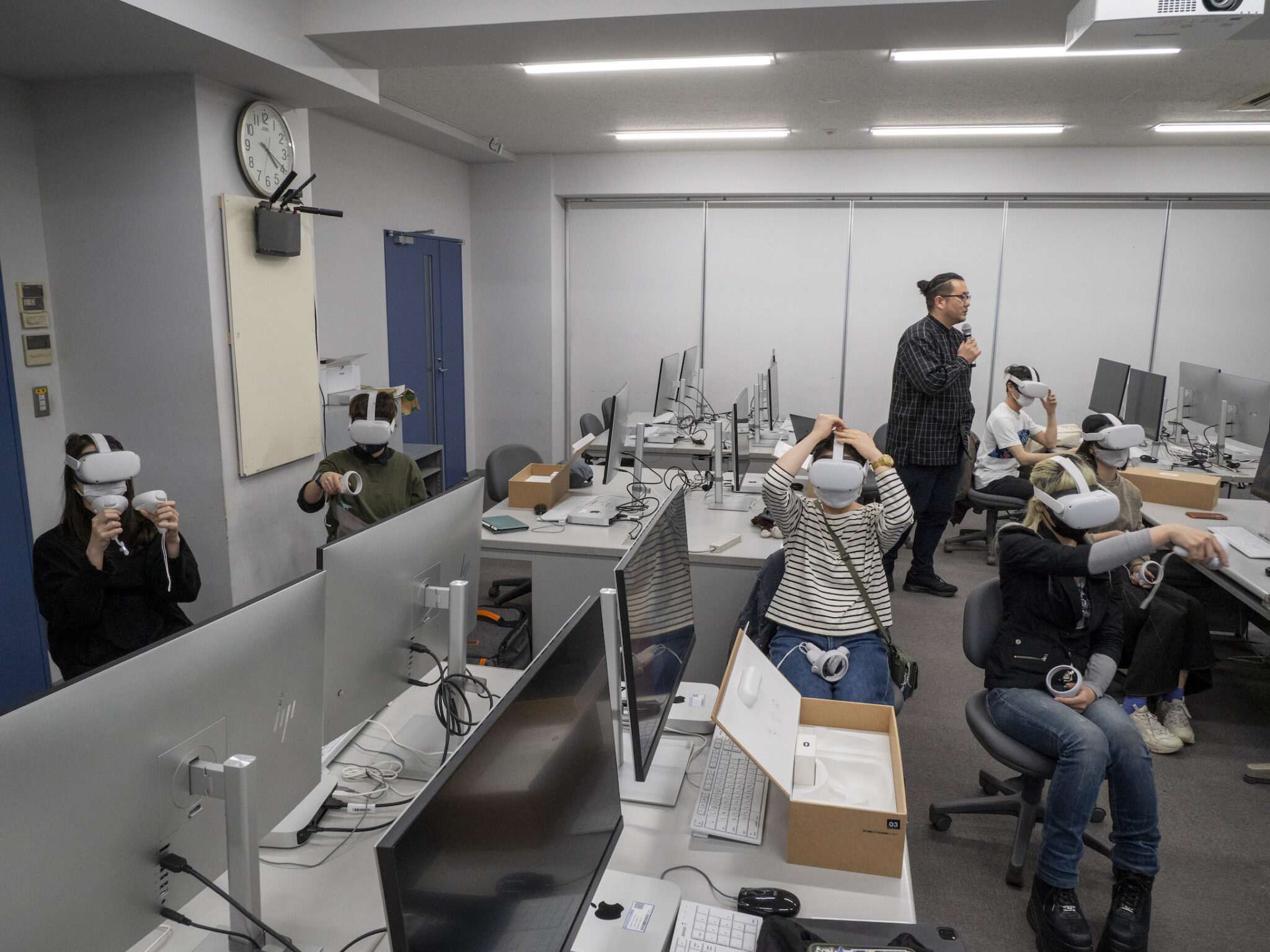 AMC Connect AMC + 東京ビエンナーレ2023 | AMC Lab